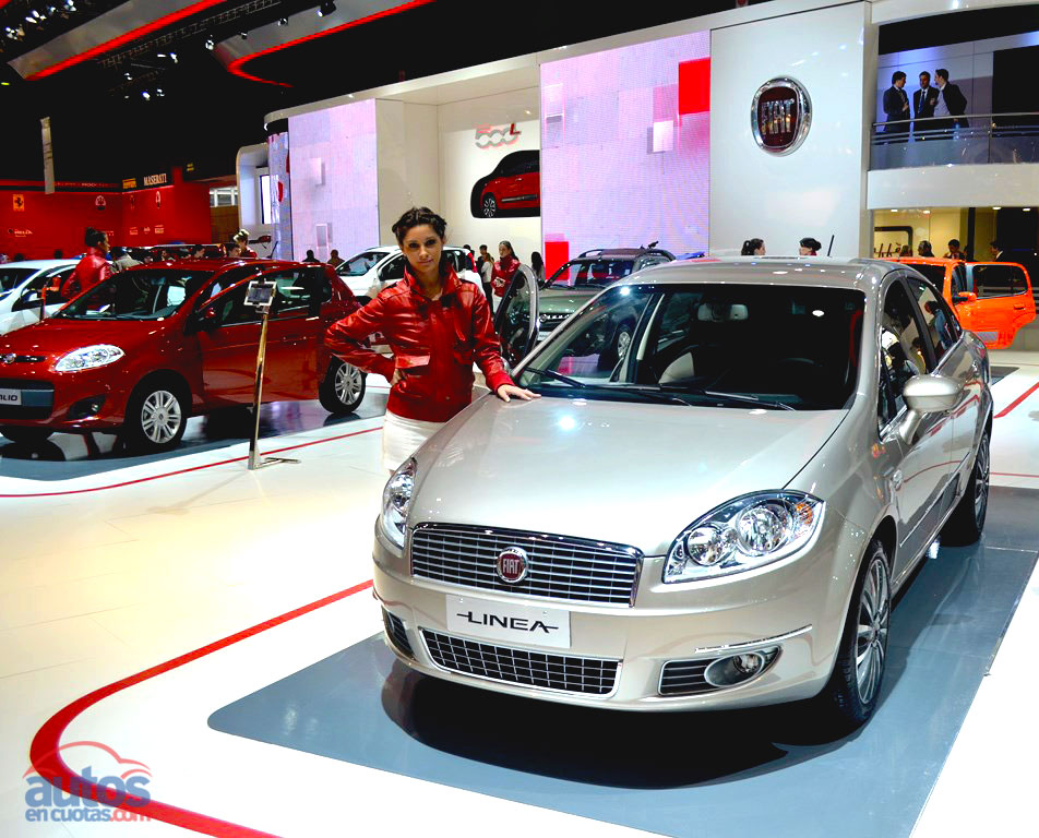 Autosencuotas en la 6ª exposición del salón del automóvil en Argentina